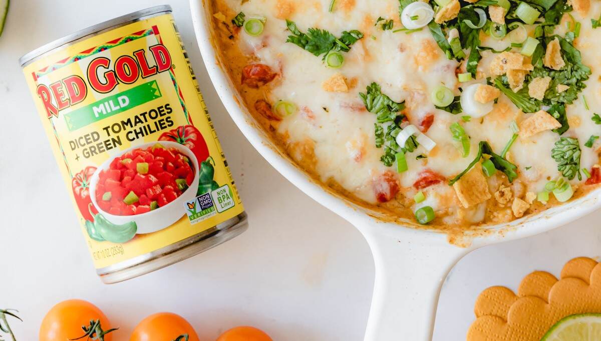 White Chicken Chili Bean Dip - Red Gold Tomatoes