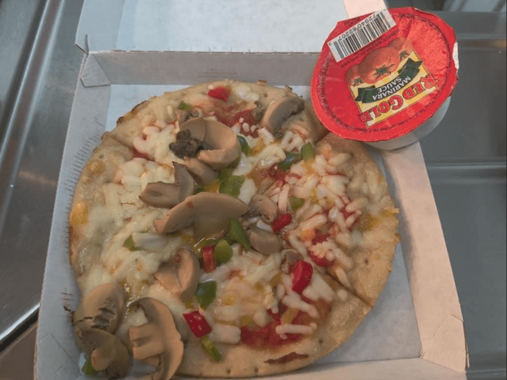 Smart Mouth Pizza | Red Gold Tomatoes